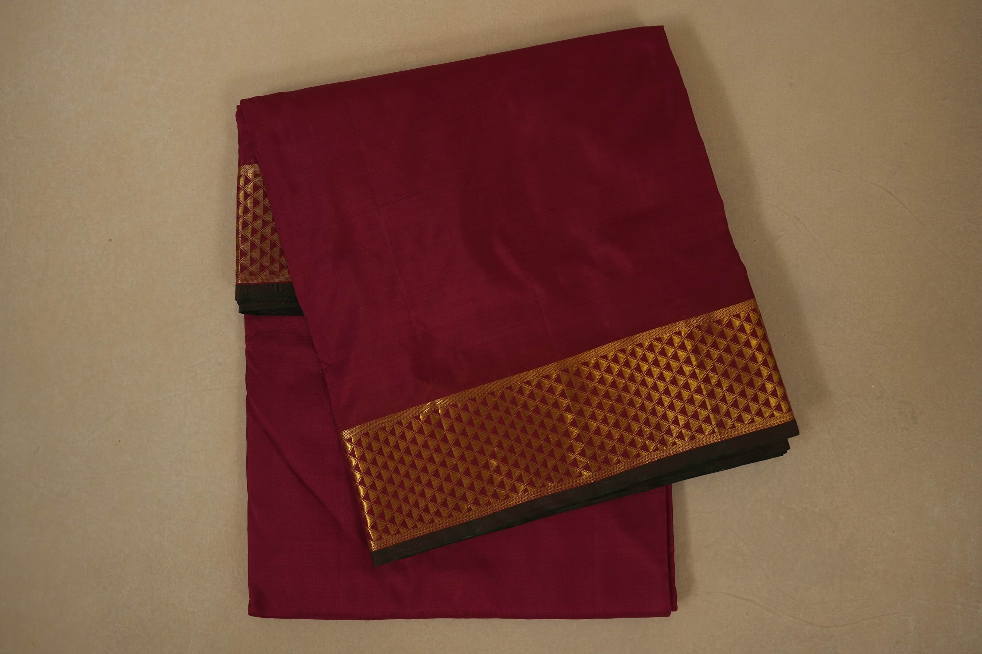 Maroon diamond borders with green selvedge Ten yards silk saree by Shr