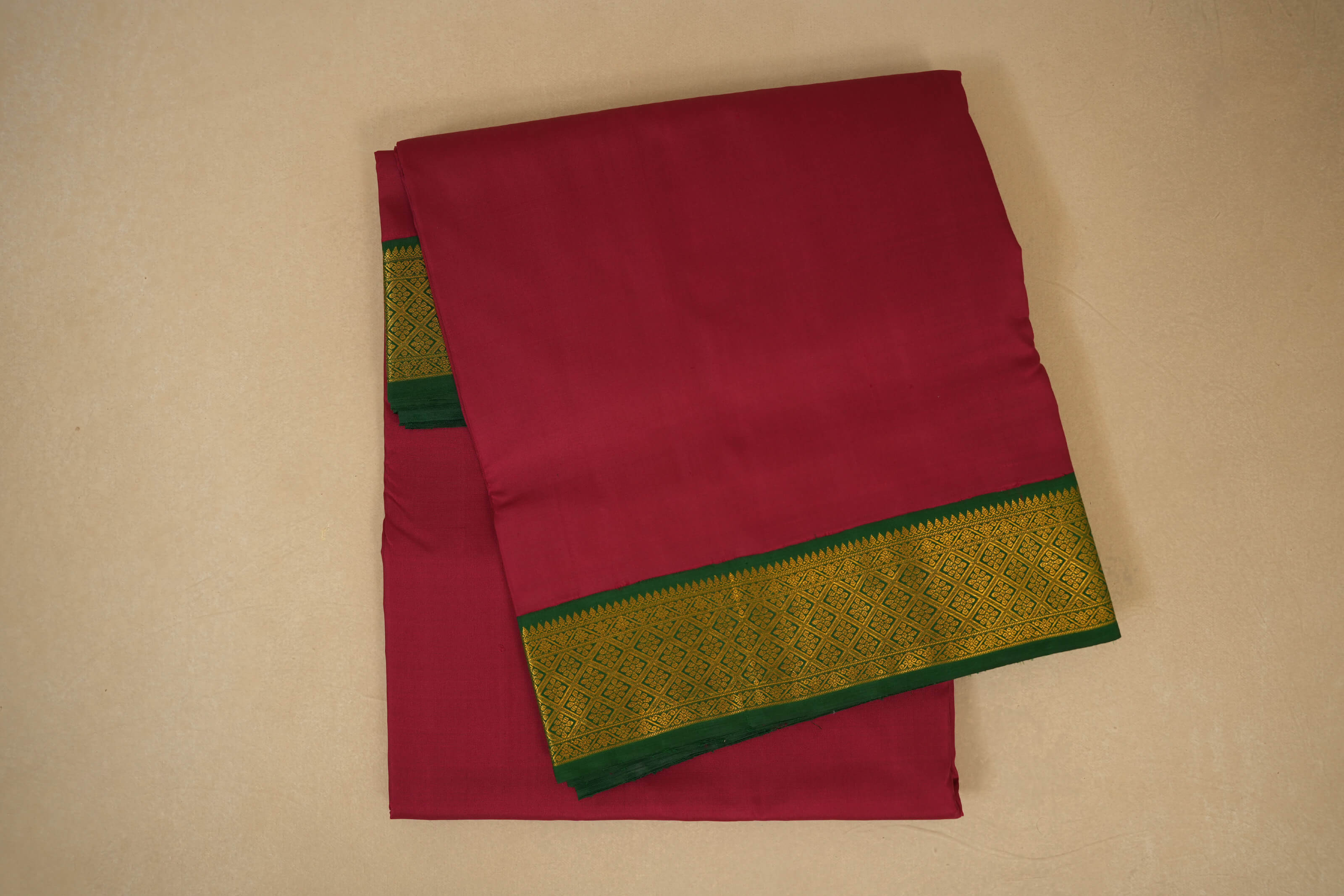 Maroon with Deep Green Borders Ten yards silk saree by Shreenivas silk ...