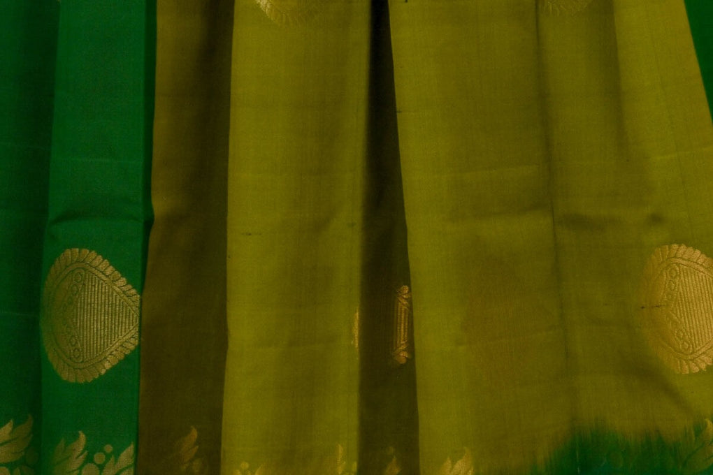Handwoven Kanjivaram, Banarasi & Soft Silk Sarees Online | Parisera ...